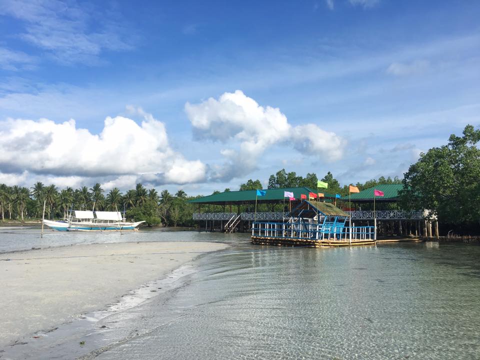 Matahum Beach Mangingisda