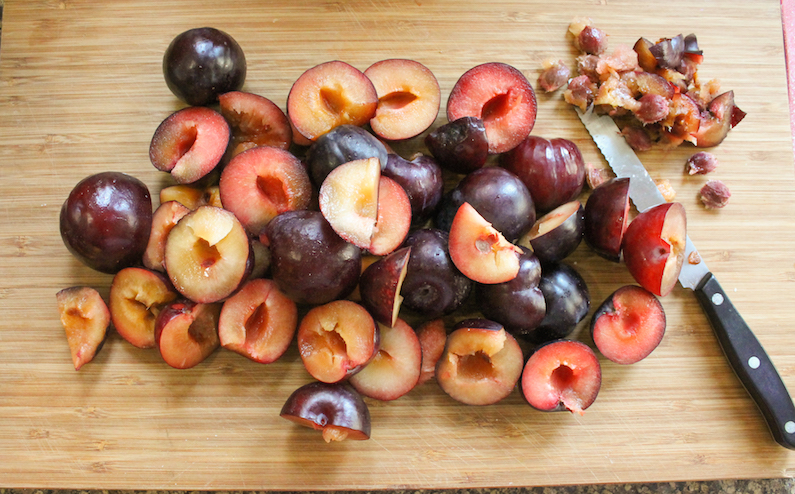 Food Lust People Love: Kate's Perfect Plum Pie #BakingBloggers