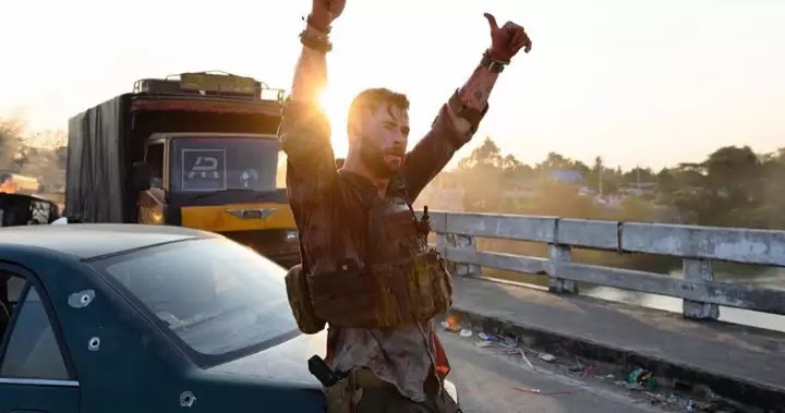 Chris Hemsworth drops Extraction Cast Behind the Scenes Images