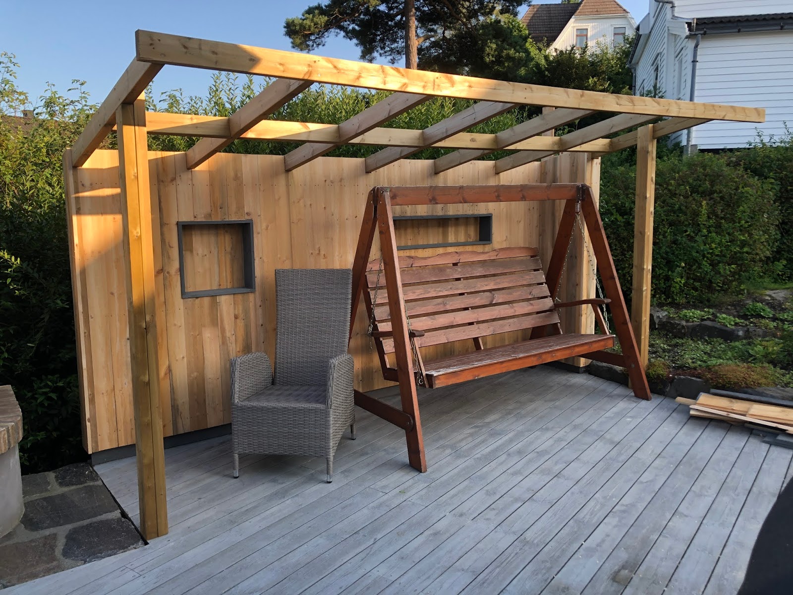 Hjemmelagd: Levegg med halvtak