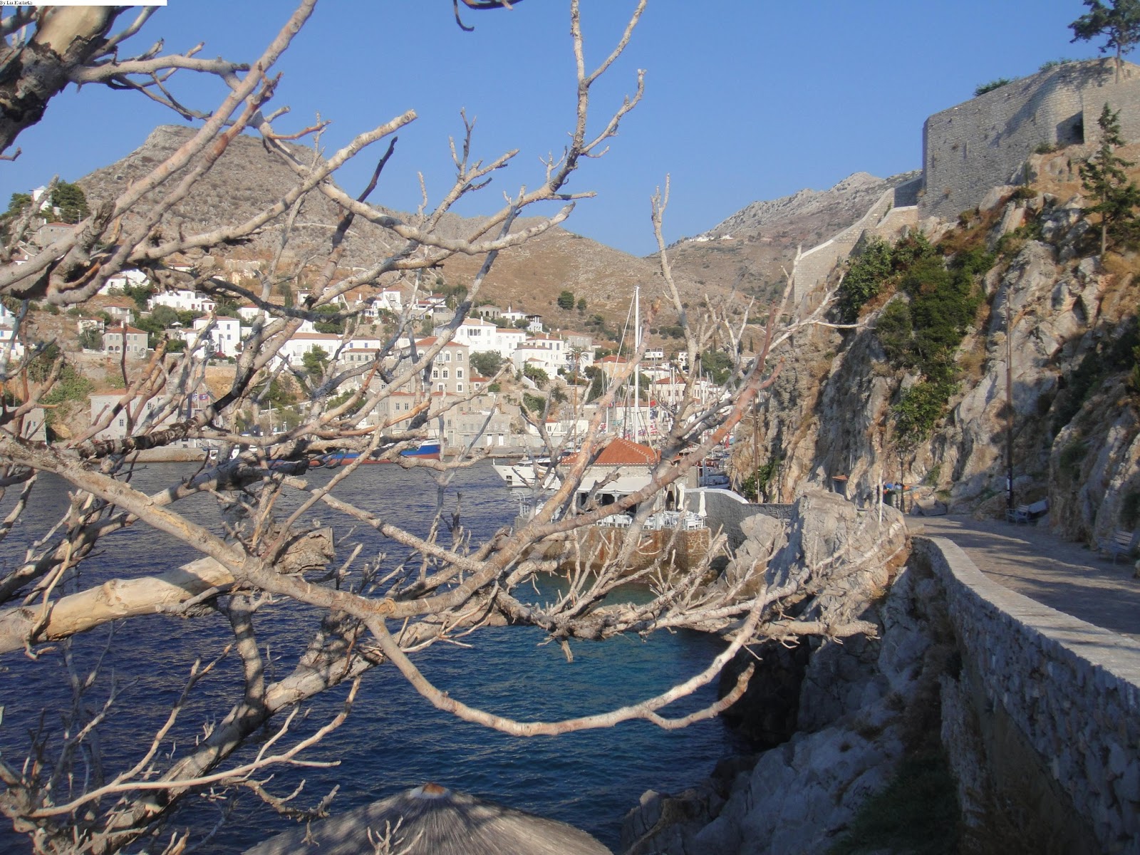 Ταξιδεύοντας στα σύννεφα..: (2)ΥΔΡΑ-ΤΑΞΙΔΙ ΣΤΑ ΝΗΣΙΑ ΤΟΥ ΑΡΓΟΣΑΡΩΝΙΚΟΥ ...