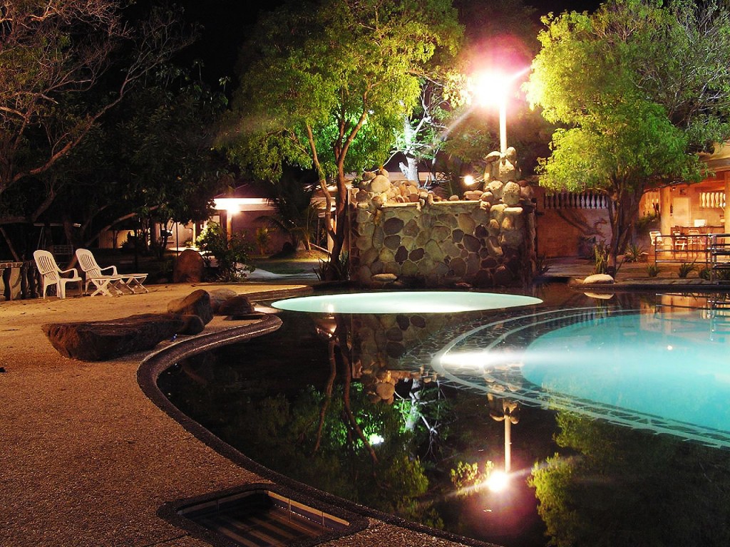 DumagueteCity.Net: Antulang Beach Resort