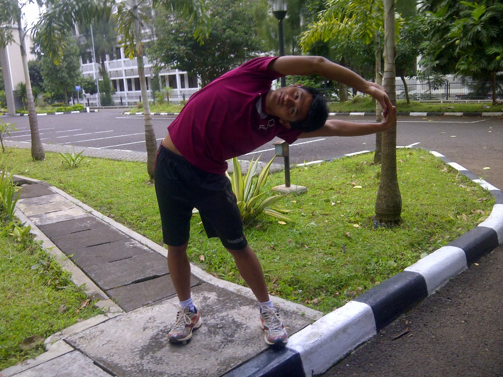 herdiansyah agus: PEREGANGAN STATIS AKTIF (ACTIVE STATIC STRETCHING)