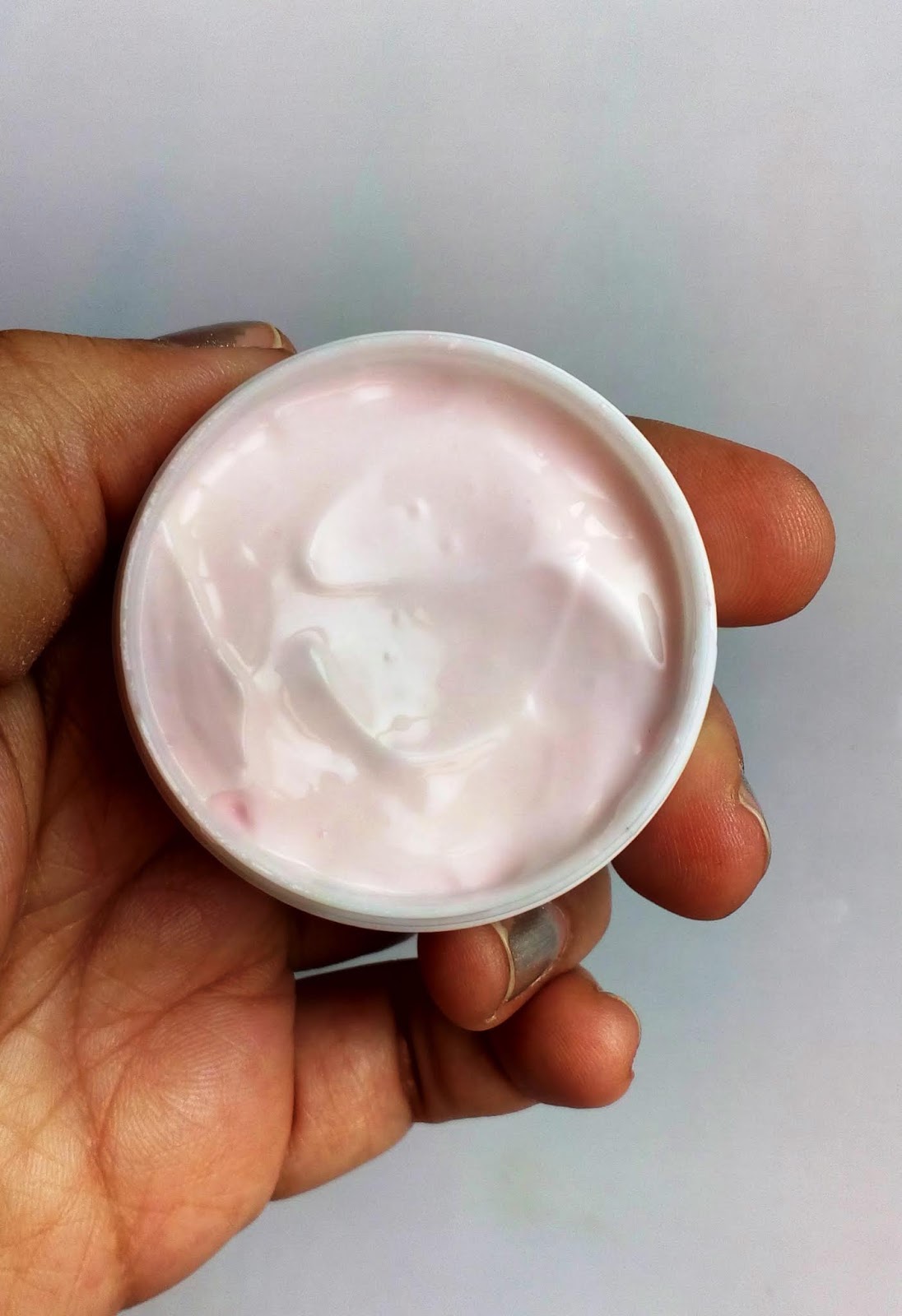 Dabur Gulabari Moisturizing Cold Cream Review