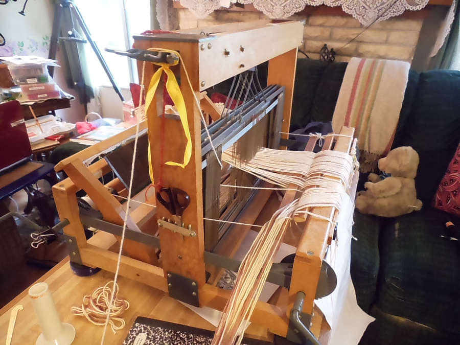 GingersDolls: Weaving Loom setup