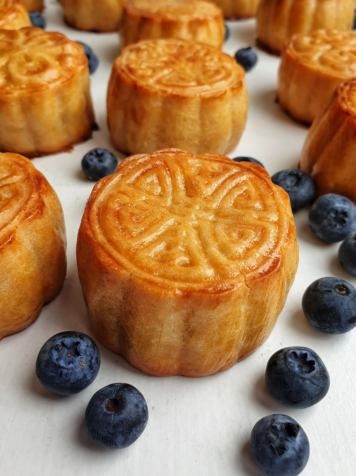 Blueberry Cheesecake Mooncakes with Sesame Pastry – Recipe