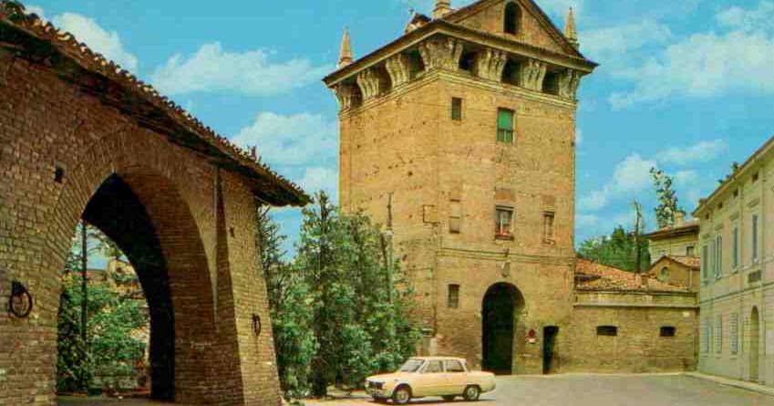 castelliere: Il castello di domenica 24 aprile