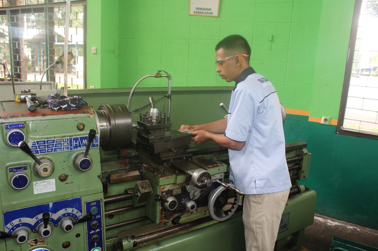 TEKNIK MANUFAKTUR - BLK CILACAP