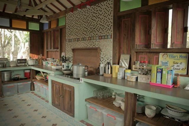 7 Ide Desain Dapur untuk Rumah di Kampung Sederhana, Cantik, dan ...