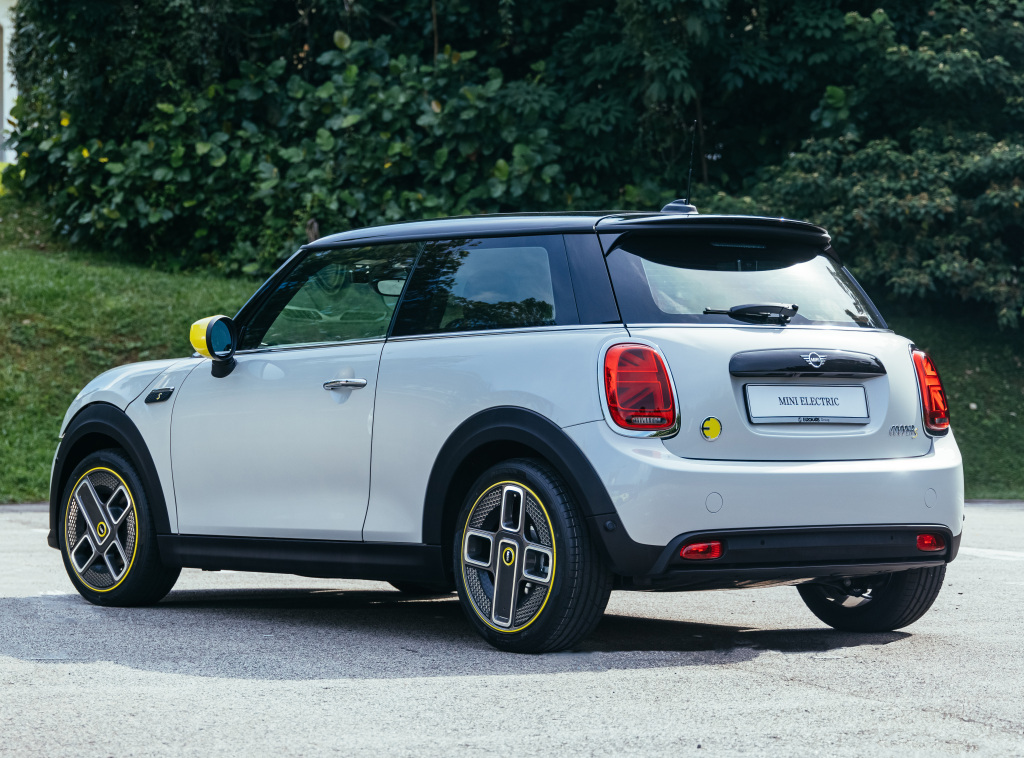 Lanzamiento en Colombia: Mini Cooper SE Iconic eléctrico