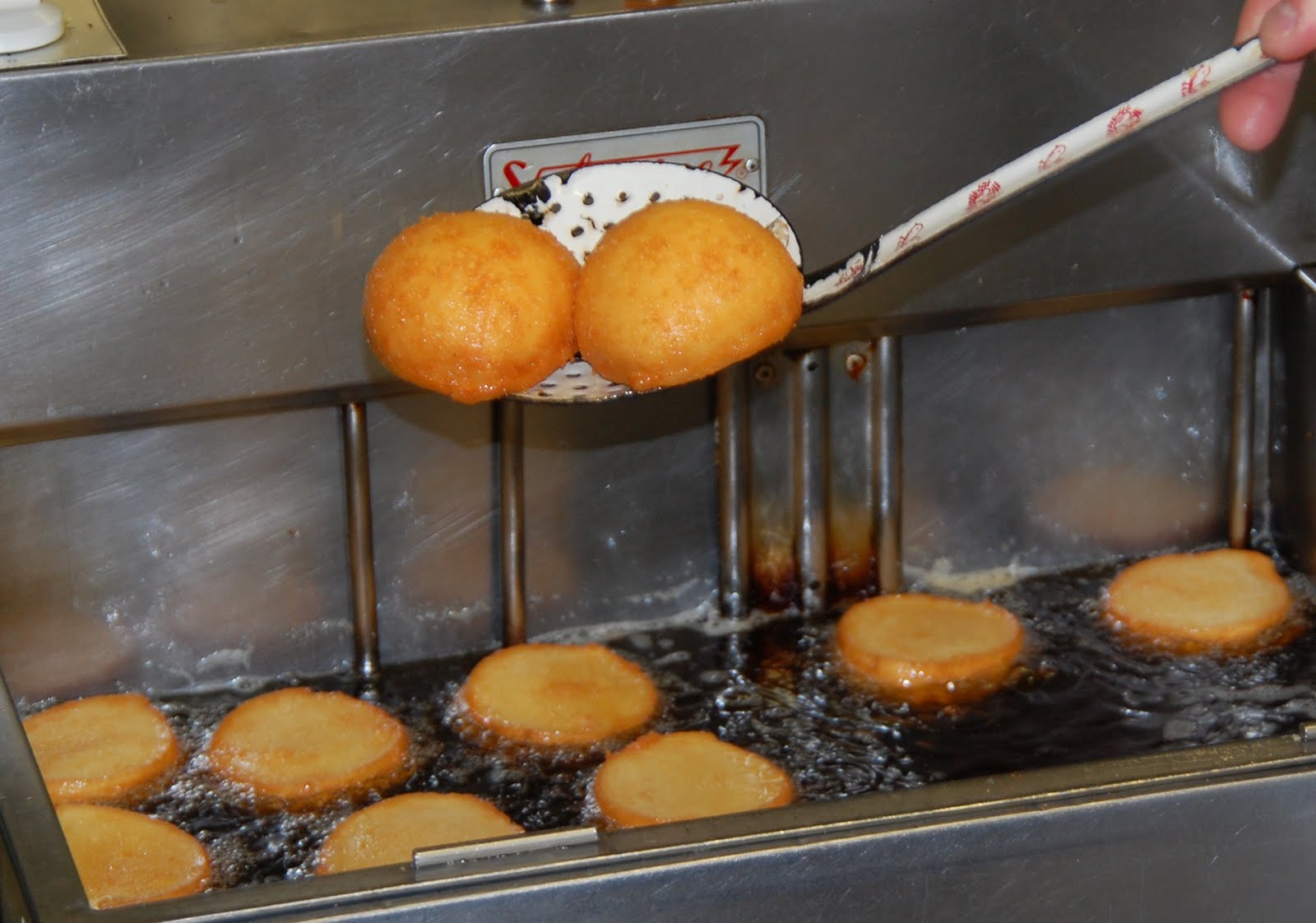 Artisan Food Tour: Malakoff- Cheese Bombs