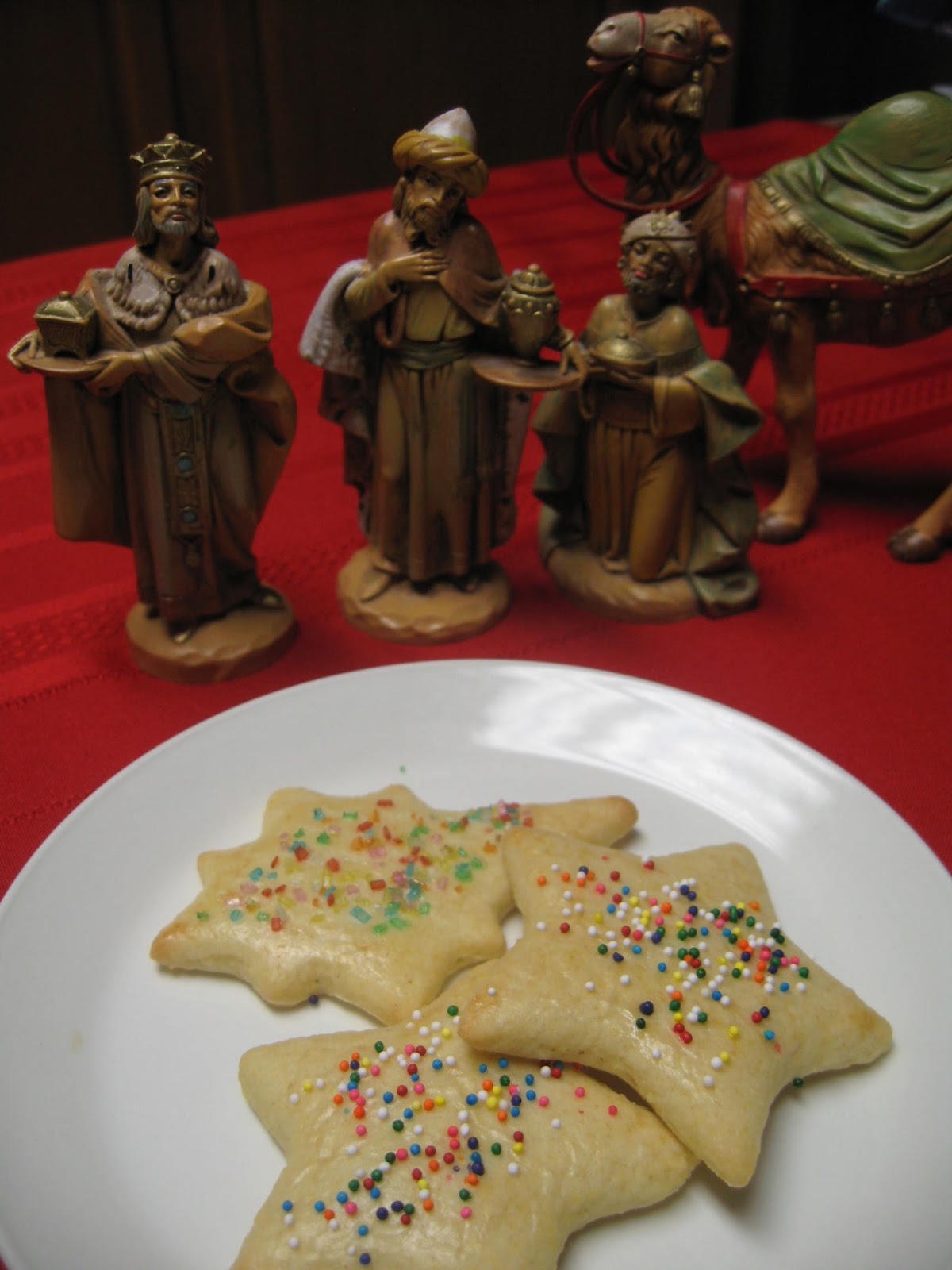 Catholic Cuisine: Italian Epiphany - Befanini
