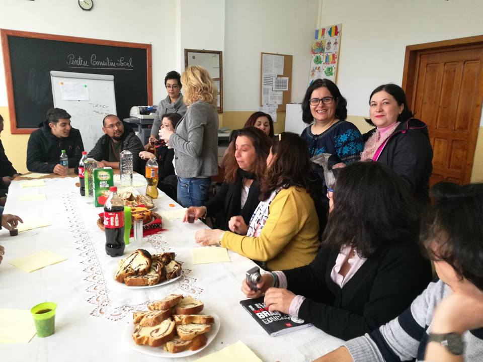 Mega Bacau: Scoala Gimnazială Letea Veche gazdă a 16 profesori din ...