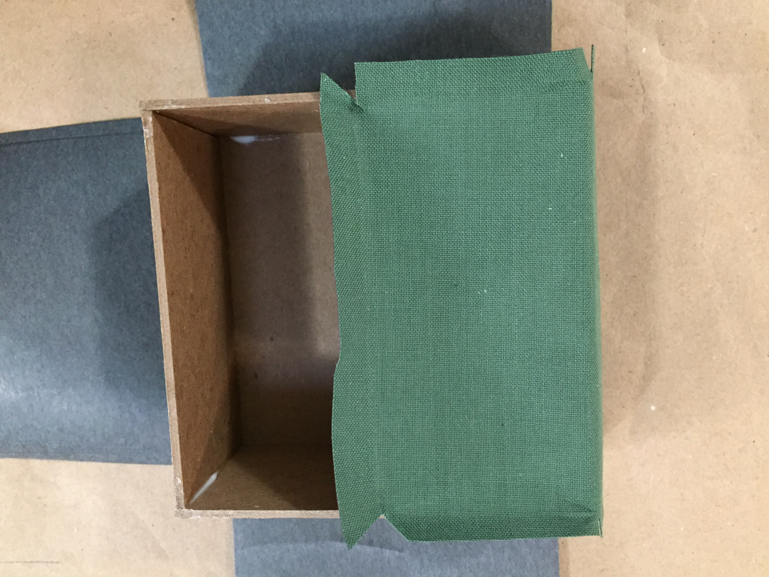 Covering a Two-Piece Box with Single Sheets