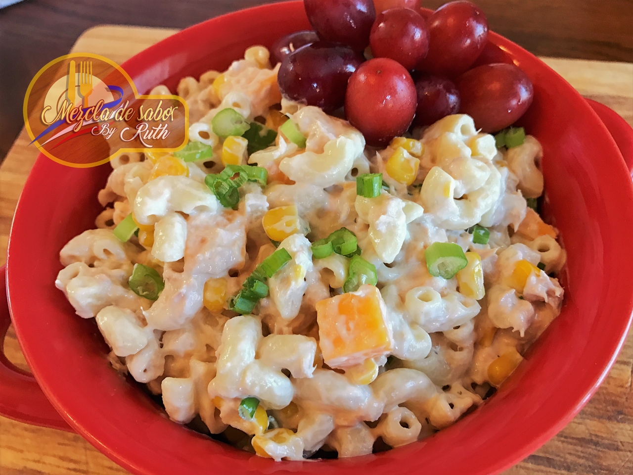 Ensalada de coditos con tuna (atún) dominicana | Mezcla De Sabor