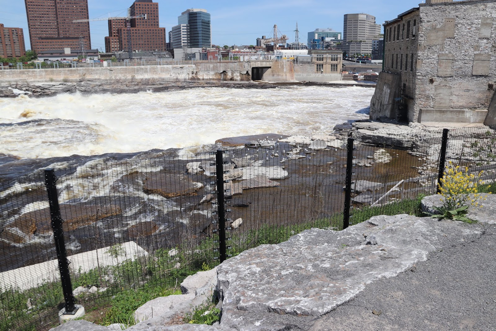 Memorials in Ottawa: The Ring Dam