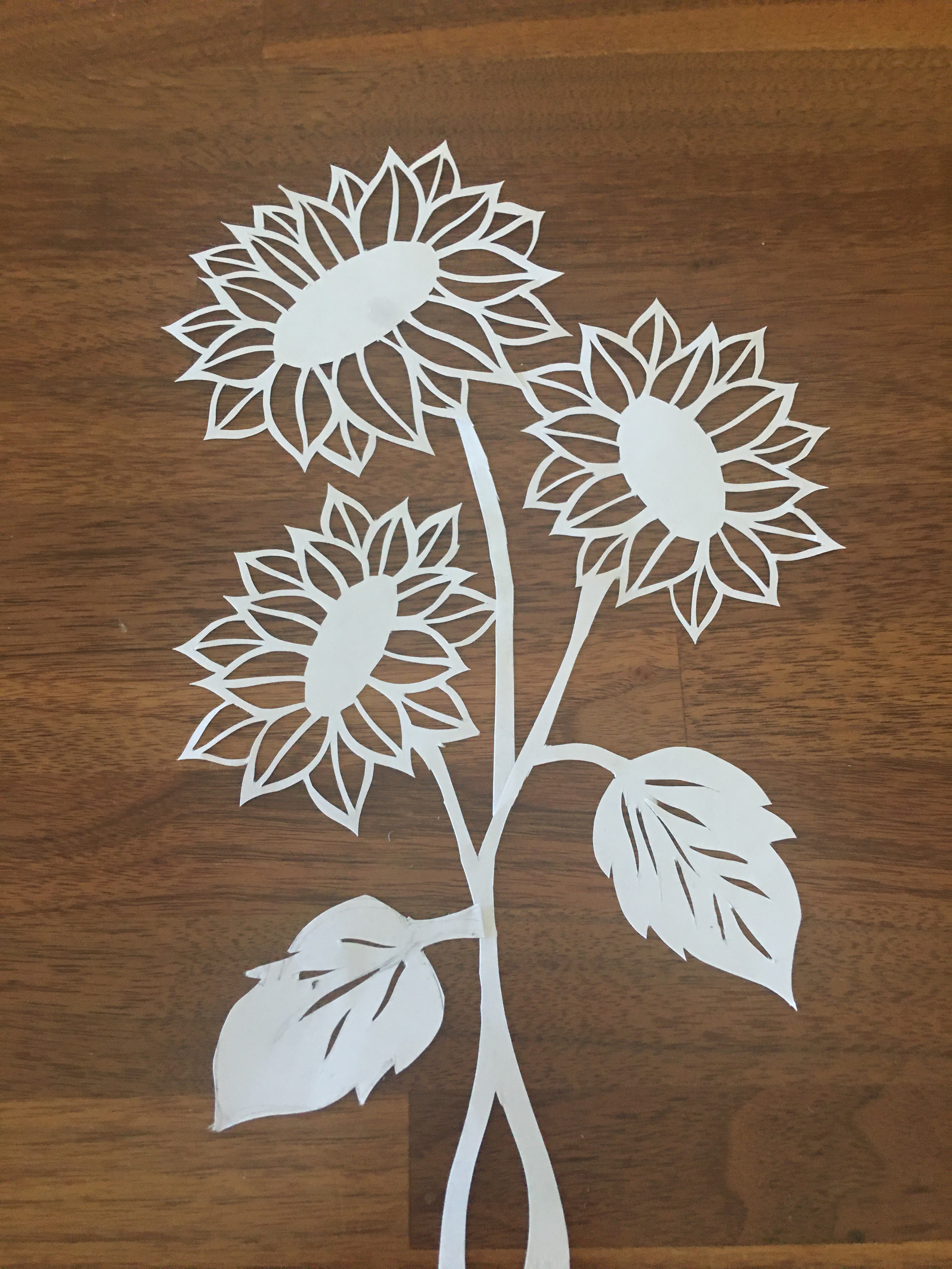 SimpleJoys: Paper Cut Flowers