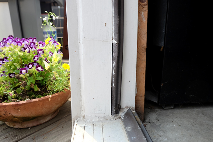 DIY Outdoor Repairs: Garage Door Frame. - Flipping the Flip