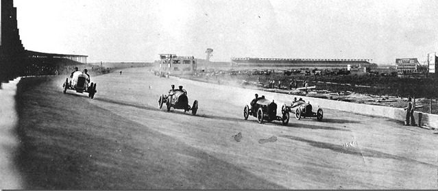 30 Amazing Vintage Photos of American Car Races from the Late 19th to ...