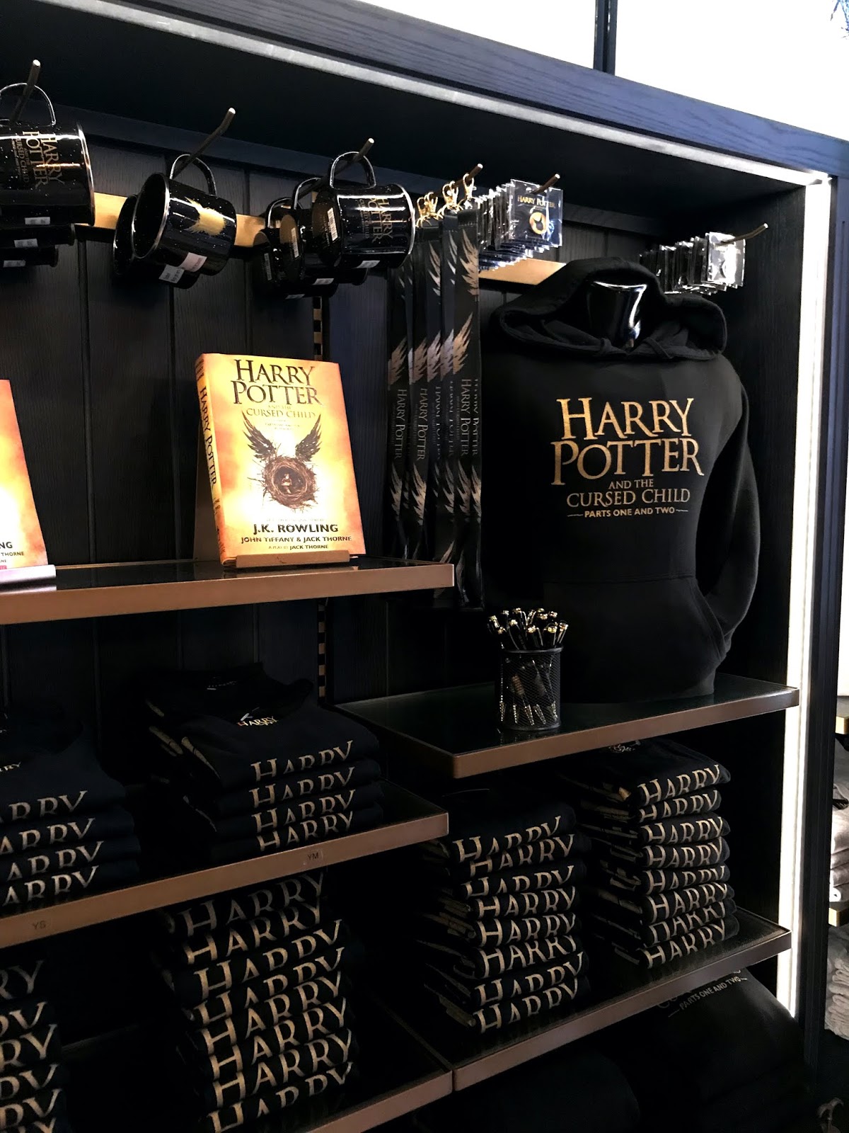 [NYC - Broadway] Harry Potter and the Cursed Child - Part One Merchandise