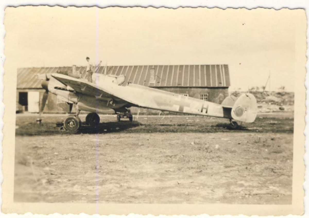 Andreas Aviation History: april 2016