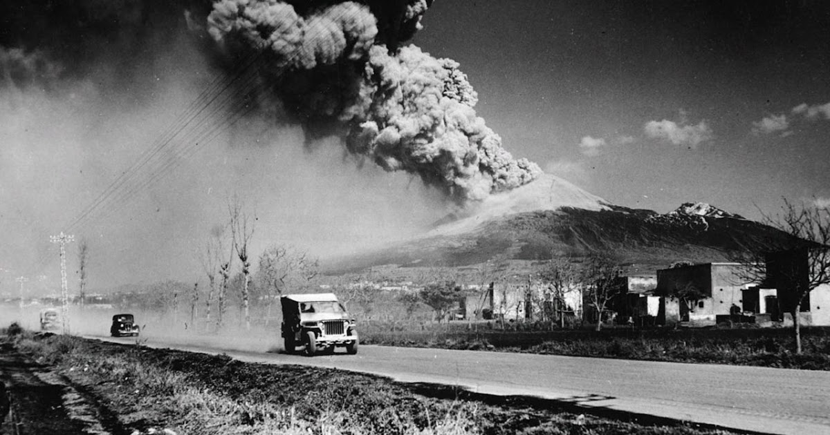 daily timewaster: The eruption of the volcano Vesuvius during the ...