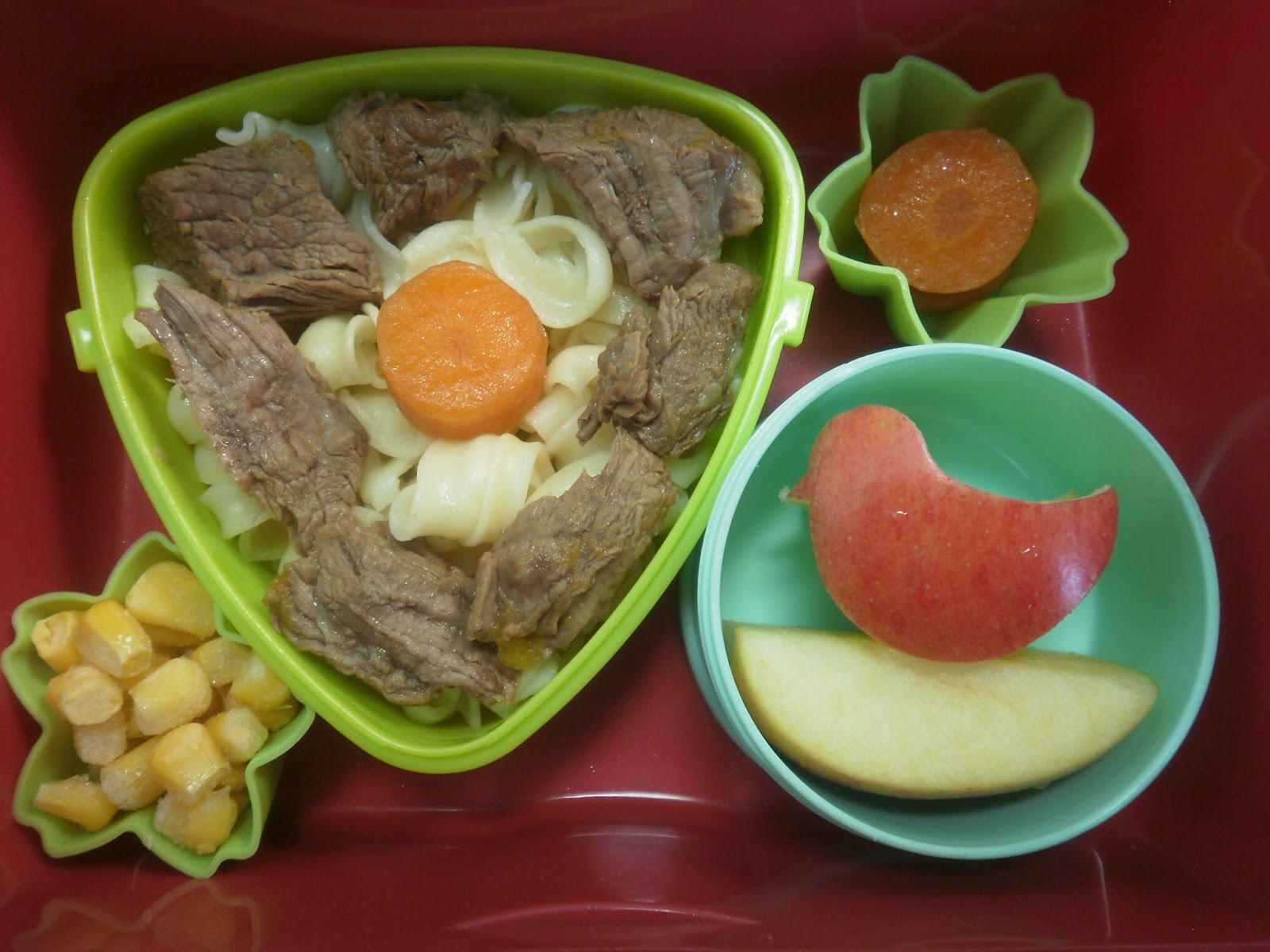 Duck on a Lake Bento Lunchbox - Yummy Inspirations