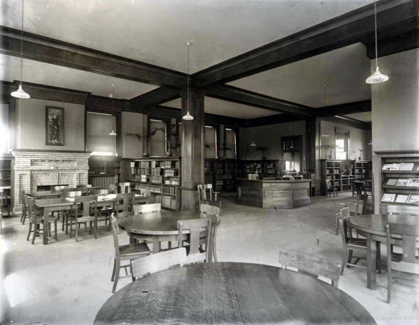 Minot-Memories: Minot Public Library