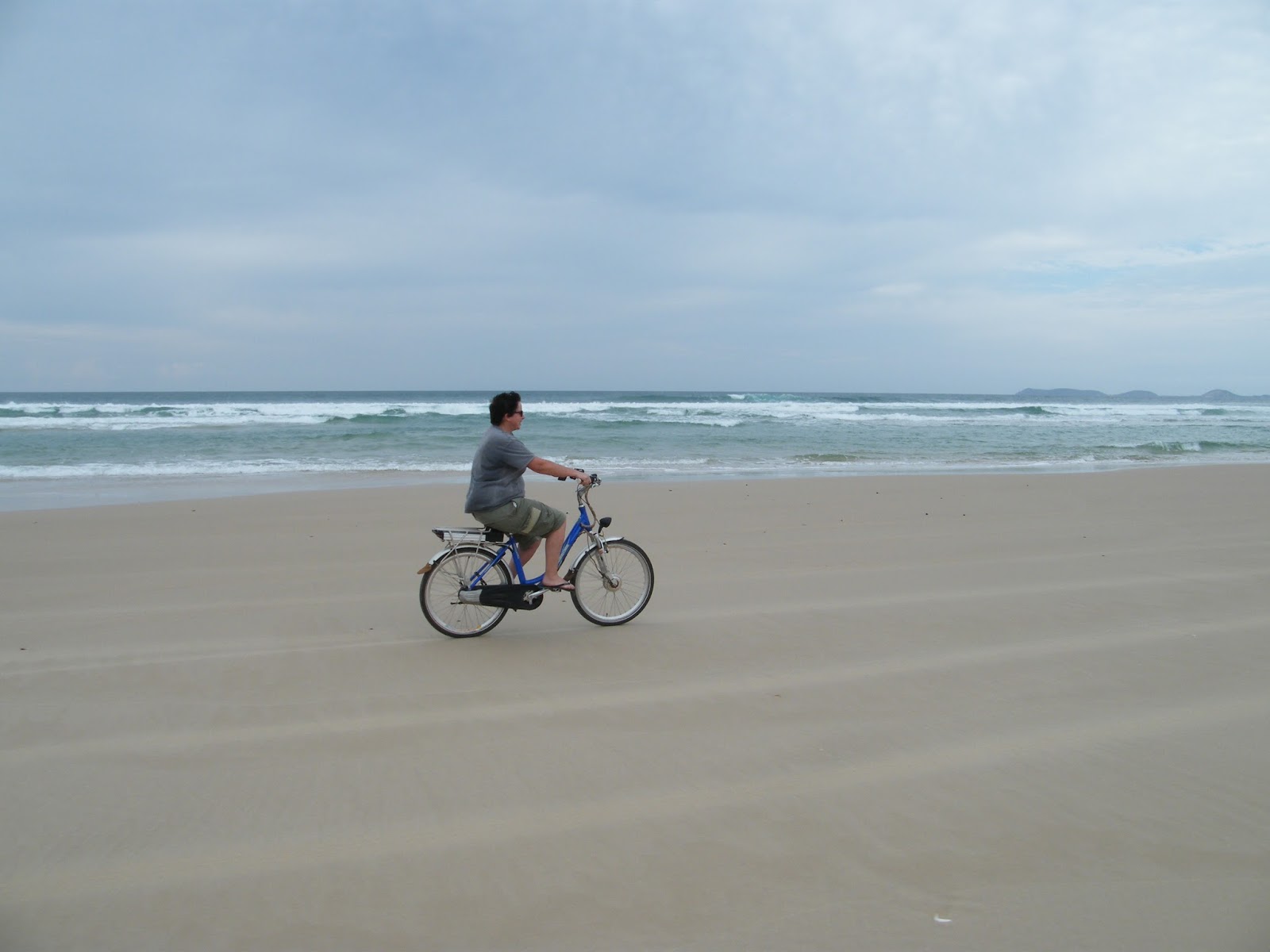 BJ and Noelle Travel Oz : Inskip Point - Boondooma Dam, Queensland