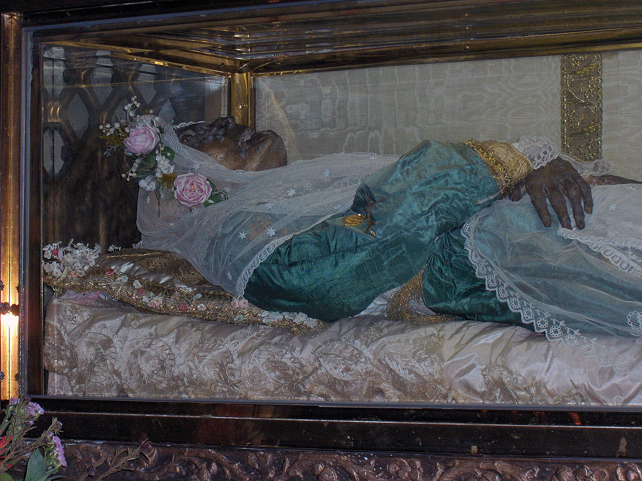 Children's Rosary: The Incorruptibles