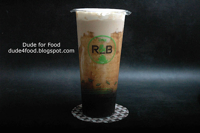 DUDE FOR FOOD: Share a Cup of Happiness with R&B Tea, Now in Manila...