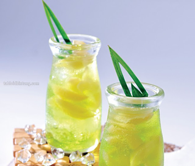 Es buah Pala Segar Minuman Khas Bogor | GAMPONG KULINER