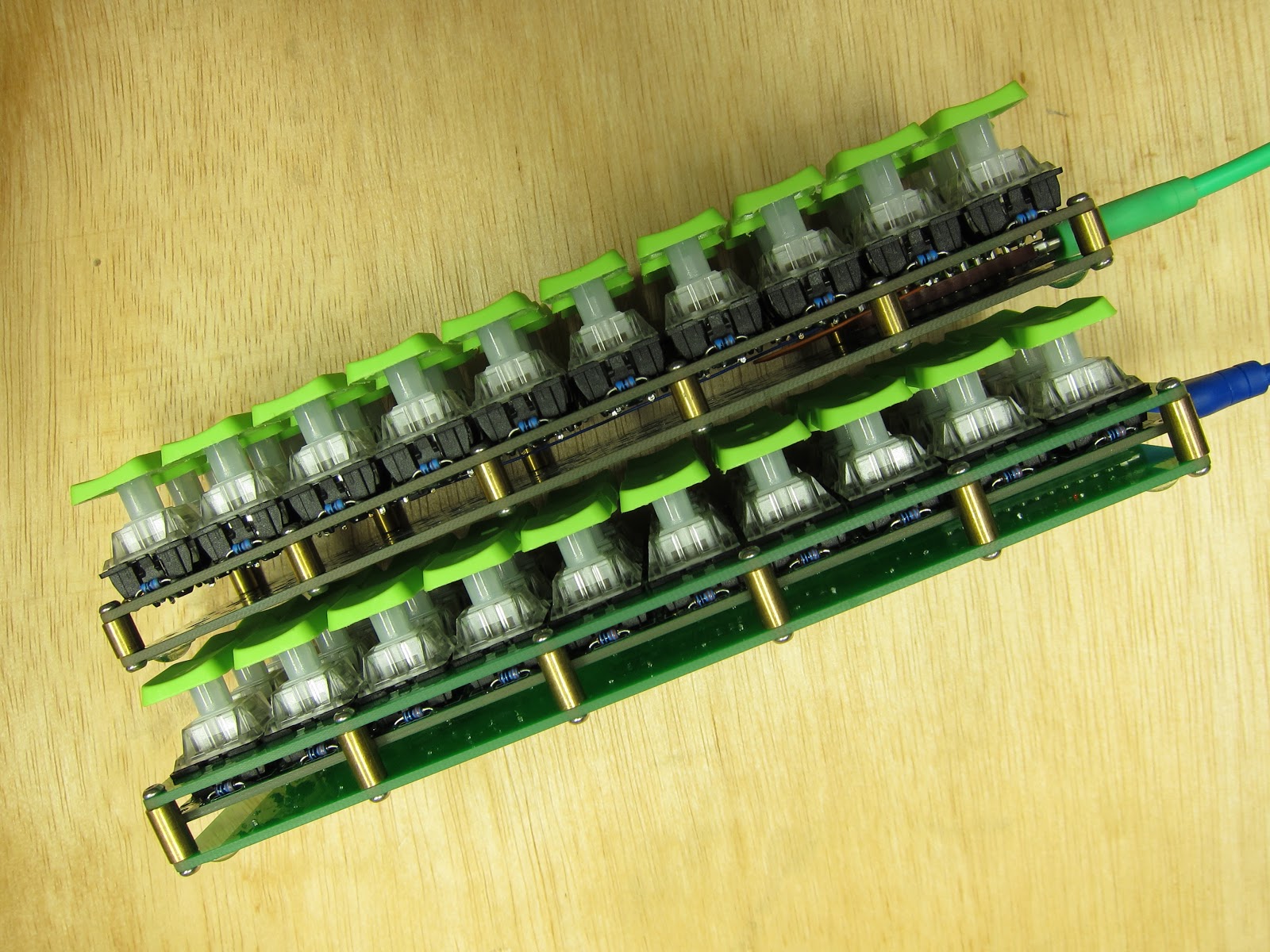 40% Keyboards: 16mm PCB plates