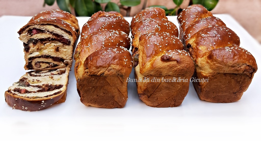 Retete de cozonaci pufosi si gustosi - Bunătăți din bucătăria Gicuței