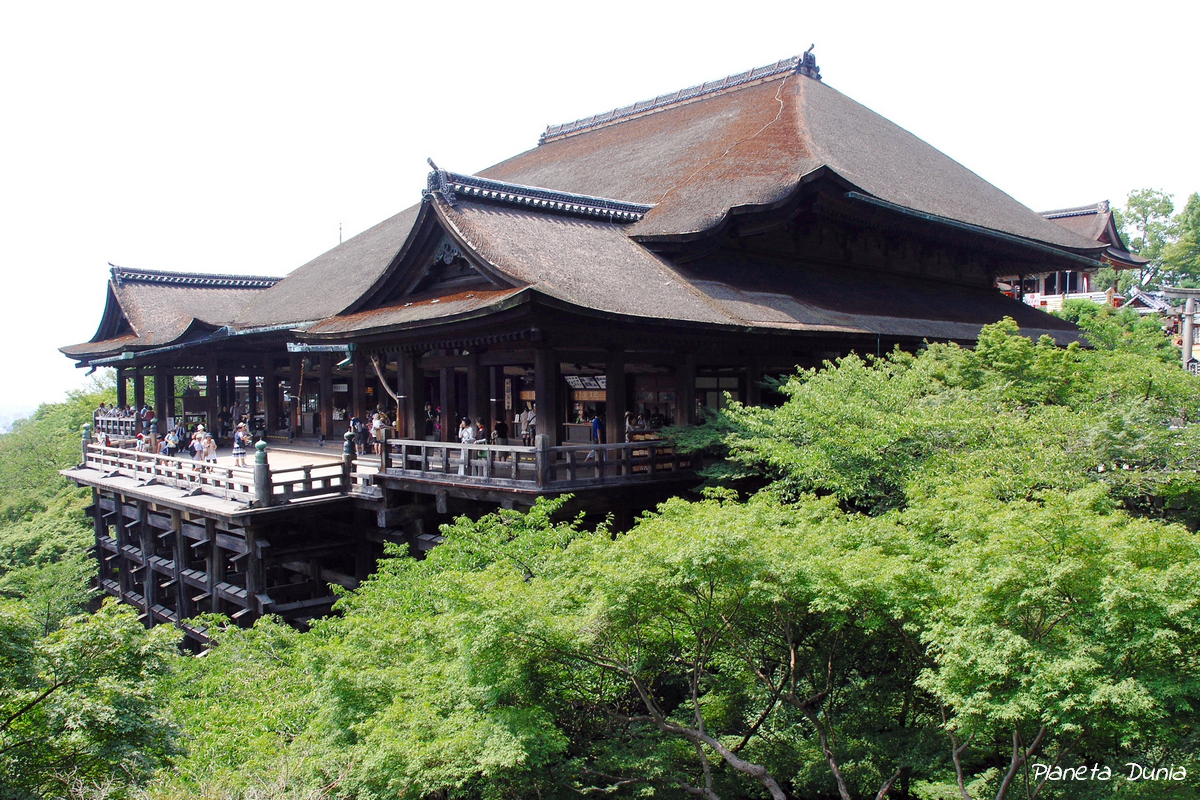 Planeta Dunia: Templo de Kiyomizu-dera: el “Templo del Agua Pura” (Kioto)