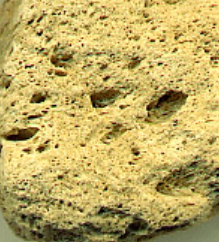 What are the Naturally Occurred Pozzolanic Materials for Concrete?