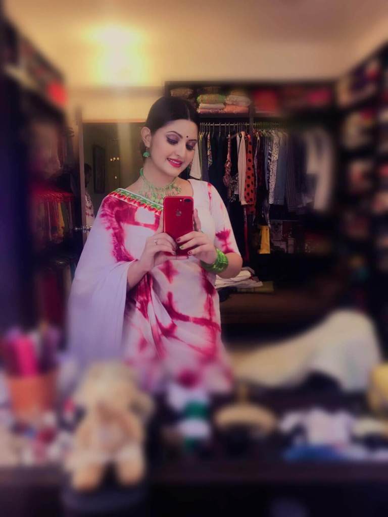 New 10 Photos Of Pori Moni in Saree