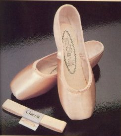 Antique Pointe Shoes: Chacott