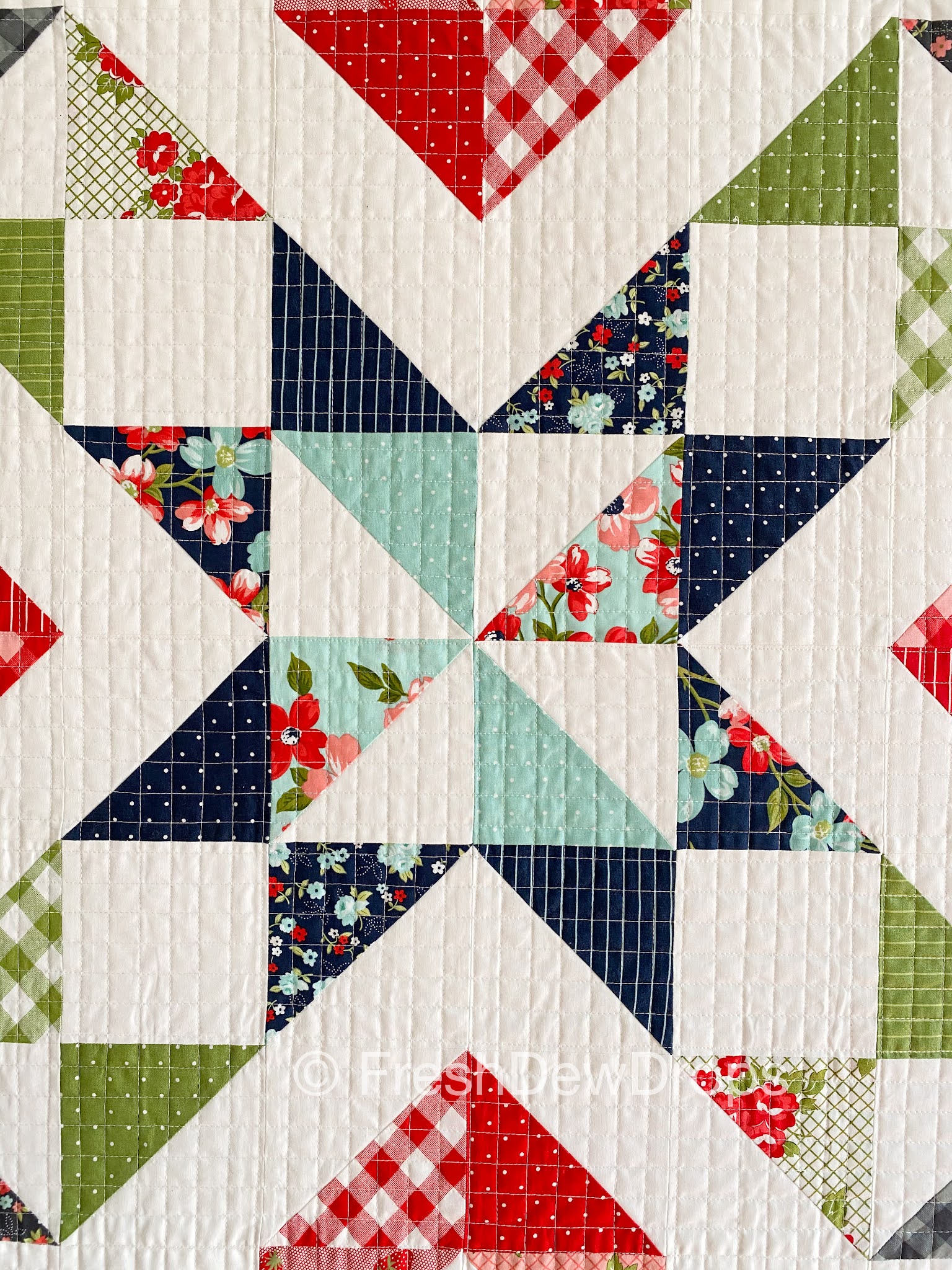 Fresh Dew Drops: New Quilt Pattern: Star Cross