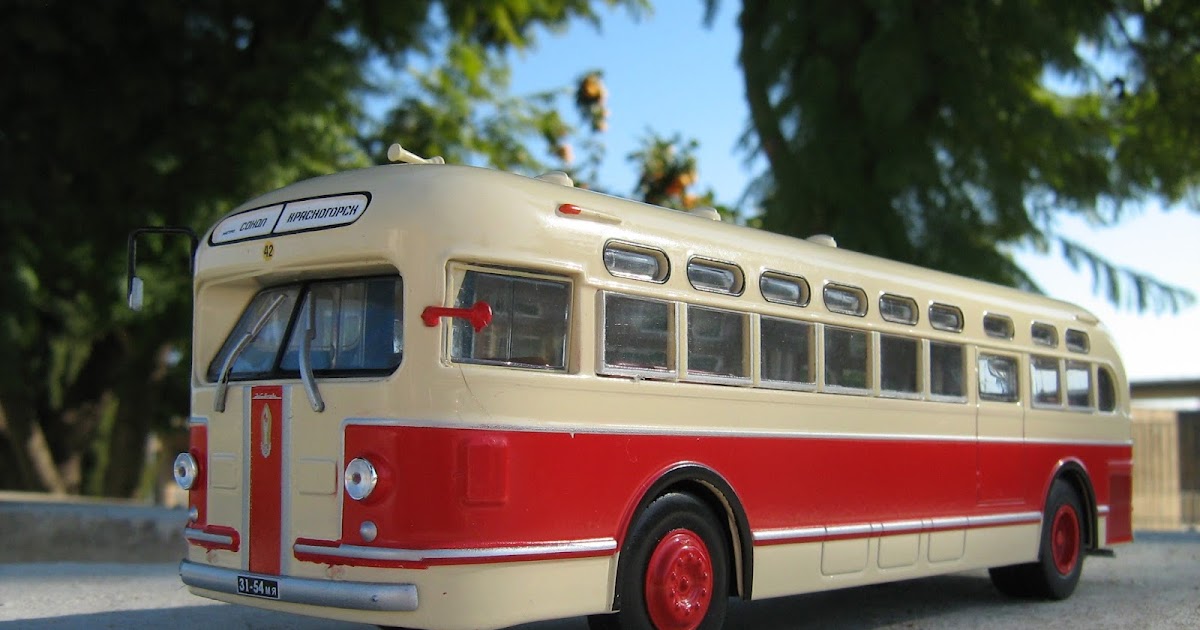 El Garaje Algabeño: ZIS 154 de IXO/Hachette