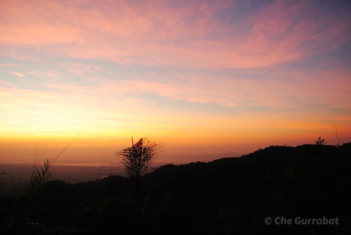 Backpacking Pilipinas: 30 Magical Sunsets in the Philippines