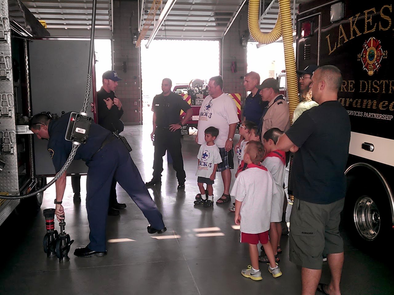 Lakeside Fire District: Lakeside Cub Scouts "Pack 3" Visit Station #2
