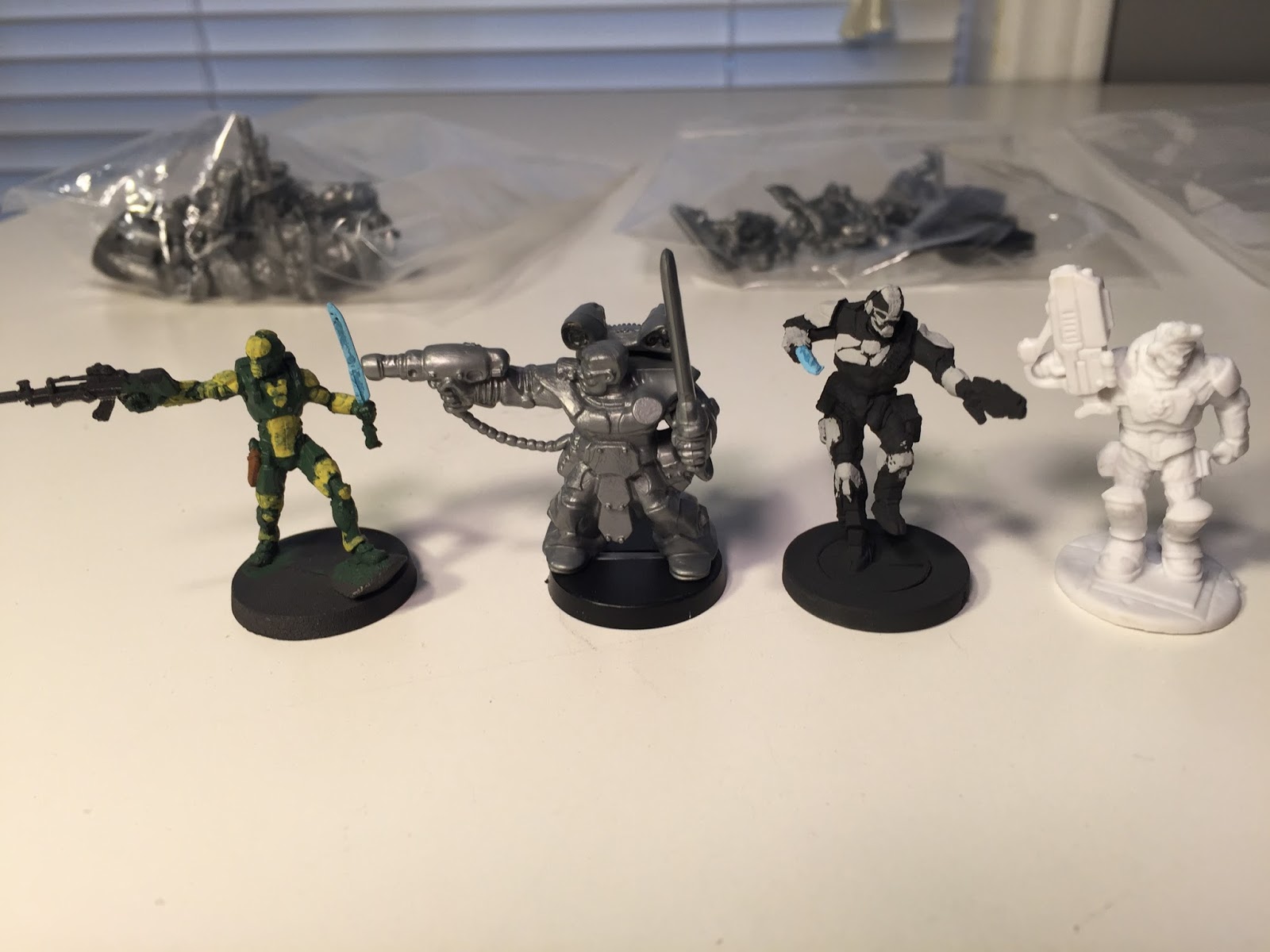 Jeff's Gaming Page: EM-4 Miniatures