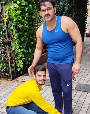 Bhojpuri Star Pawan Singh's latest shirtless photo | Pawan Singh Body ...