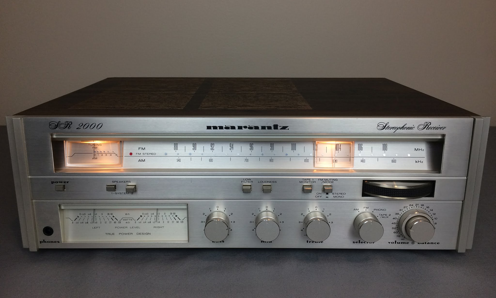 Oleg's Vintage Audio: Marantz SR2000 Receiver Restoration