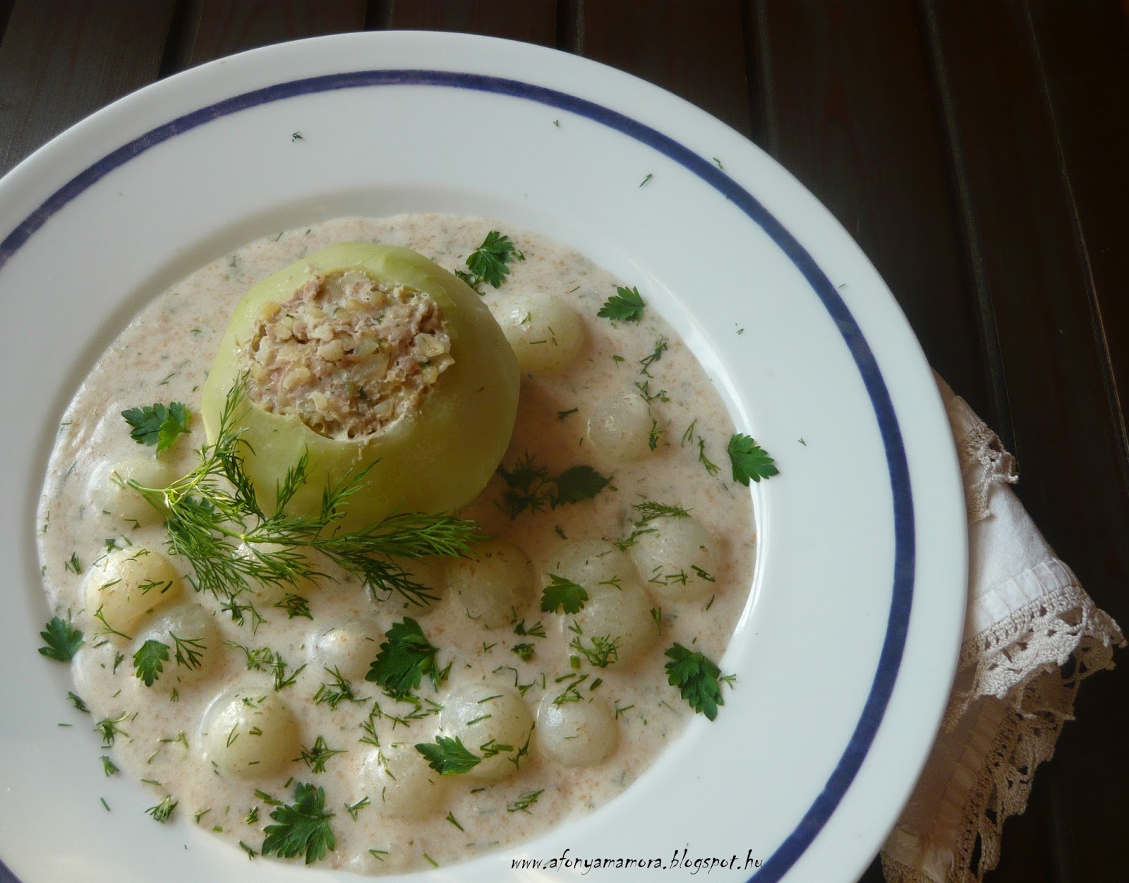 Az áfonya mámora: Töltött karalábé