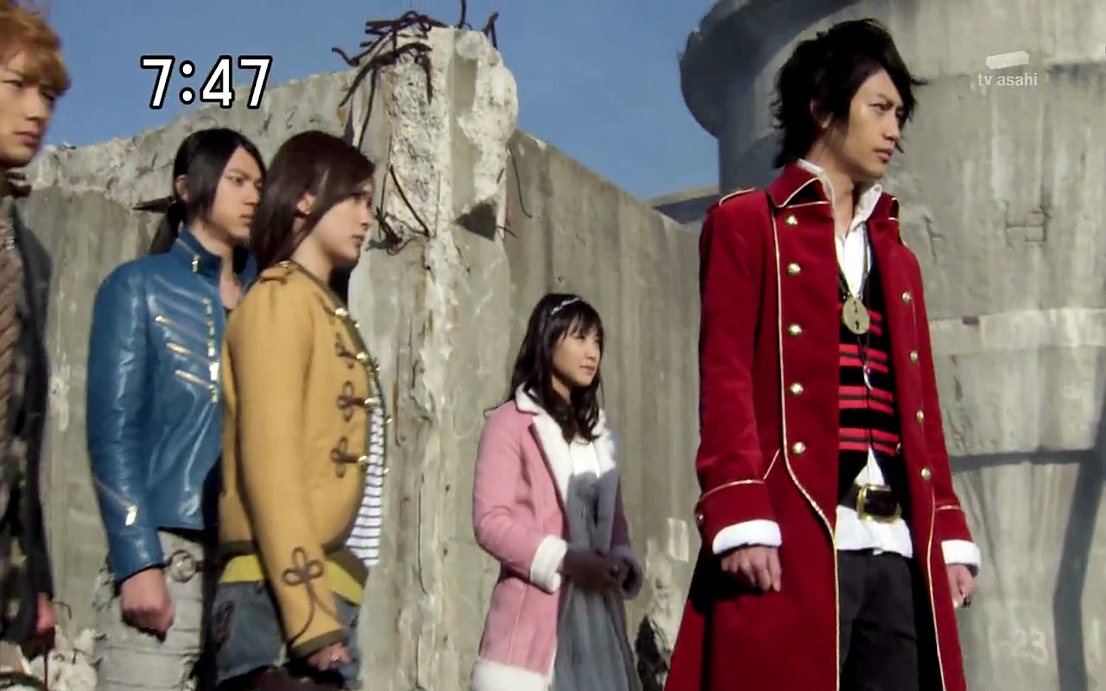 Emerald Rangers: Kaizoku Sentai Gokaiger Ep. 1: The Space Pirates ...