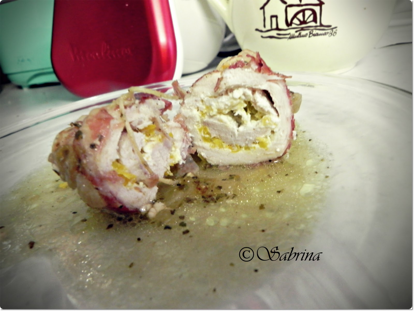 Briciole di delizie: Involtini di pollo con philadelphia e pancetta