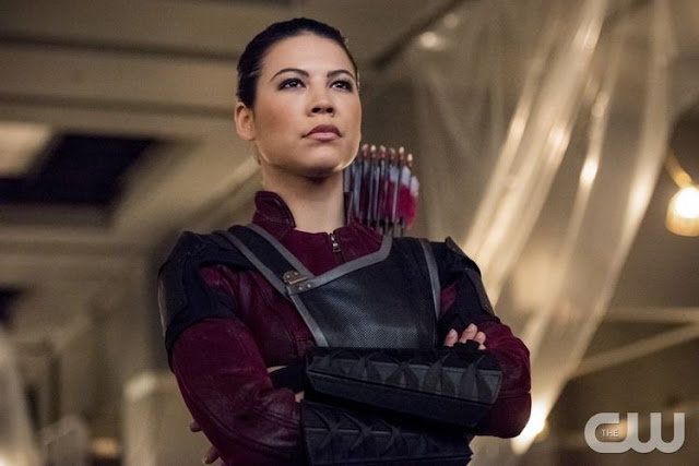 DC COMICS AND ARROWVERSE : Sea Shimooka Arrows Emiko Queen