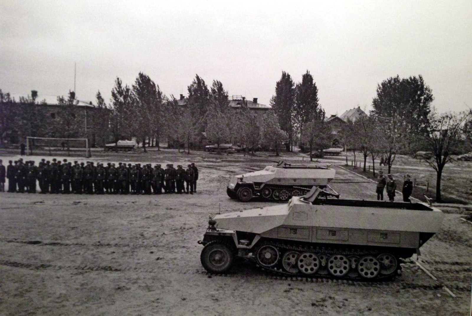 NAZI JERMAN: Foto 5. SS-Panzer-Division "Wiking"